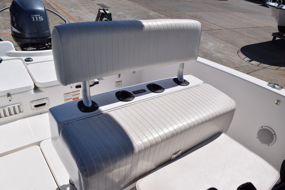 ヤマハYF-21CC【委託艇】 | 湘南サニーサイドマリーナ